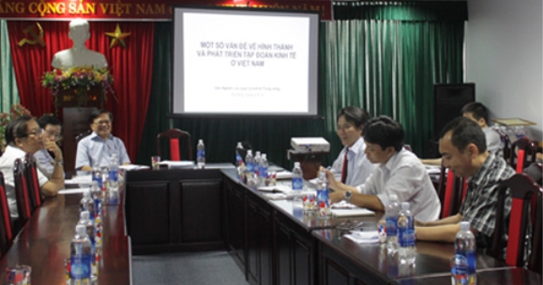 Tìm hướng đi cho tập đoàn kinh tế tại Việt Nam