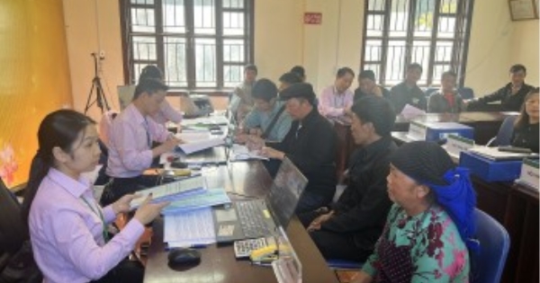 Khi ý Đảng hợp lòng dân 'miền đá' cũng nở hoa