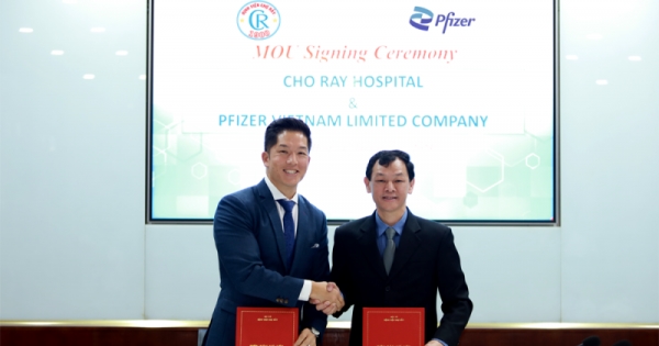 Pfizer Việt Nam và Bệnh viện Chợ Rẫy ký kết hợp tác quản lý kháng sinh
