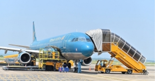Sân bay Vân Đồn tiếp tục đón thành công 2 chuyến bay “Hộ chiếu vắc xin ...